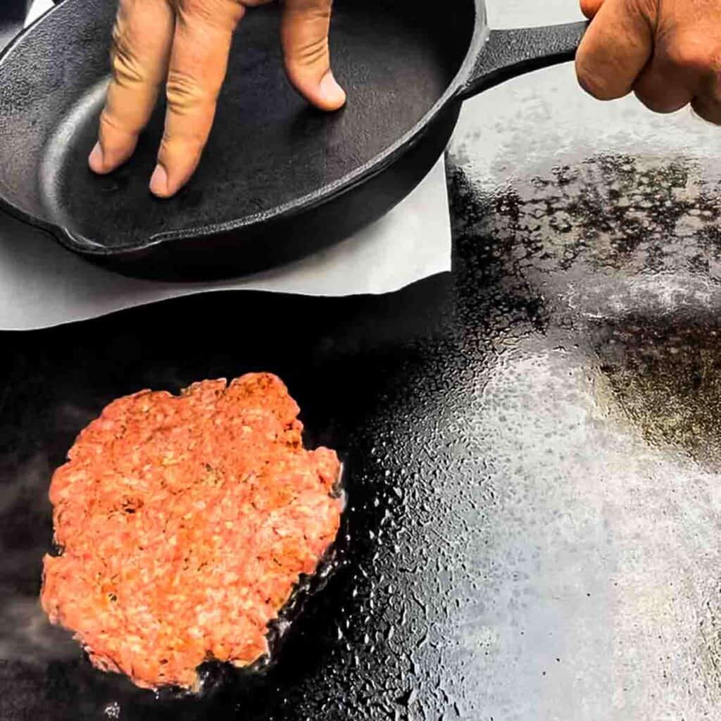 How To Make Smash Burgers On Grill