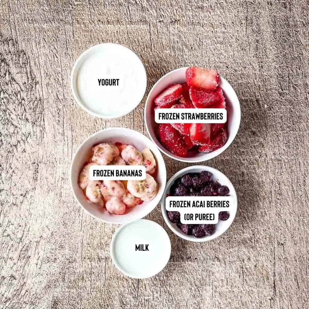 Strawberry Acai Smoothie Bowl - Winding Creek Ranch